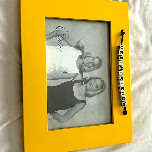 Accents | 6x4 Yellow Best Friends Frame | Poshmark